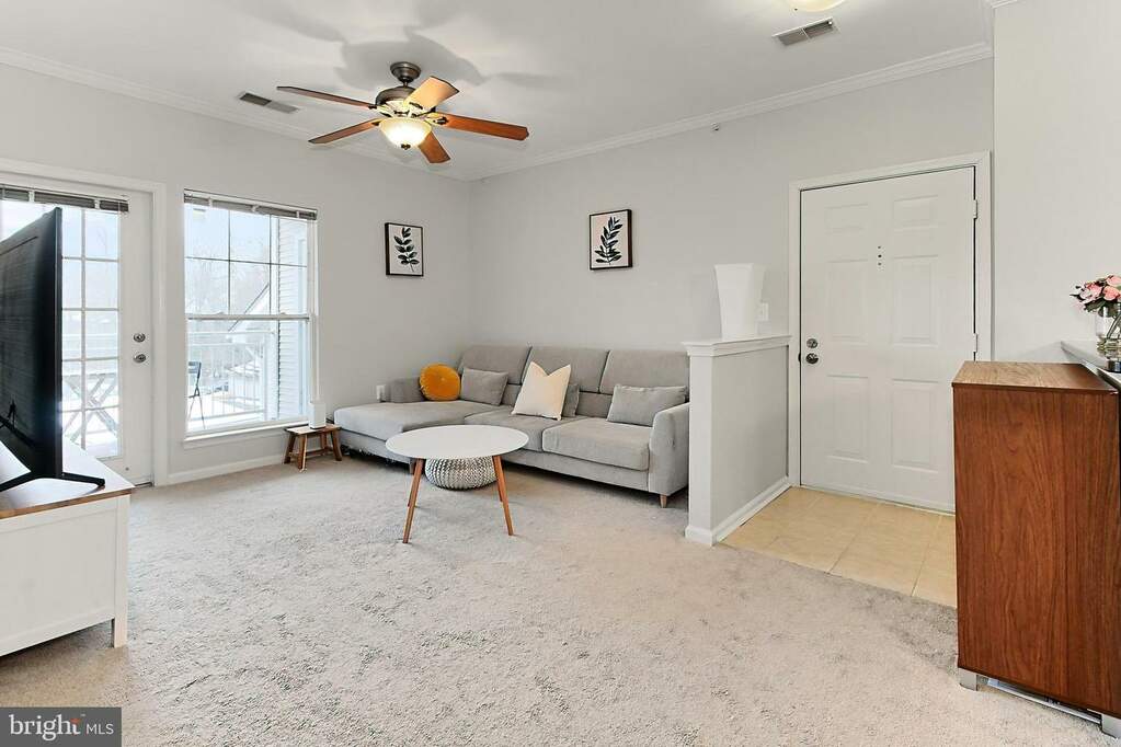 1505 North Point Drive #304, Reston, VA 20194 | MLS# VAFX2174770 | RLAH ...