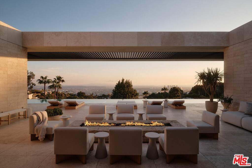 9214 Nightingale Dr, West Hollywood, CA 90069 with ID CLAW25494997 ...