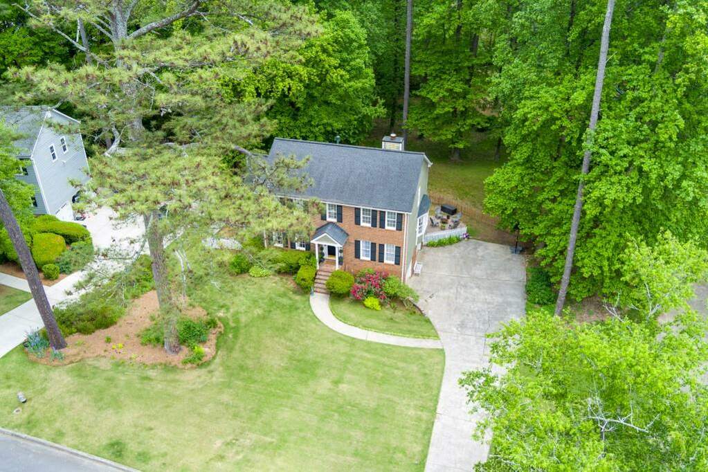 1466 Logan Circle, Marietta, GA 30062 | MLS# 7380085 | Ansley Real Estate