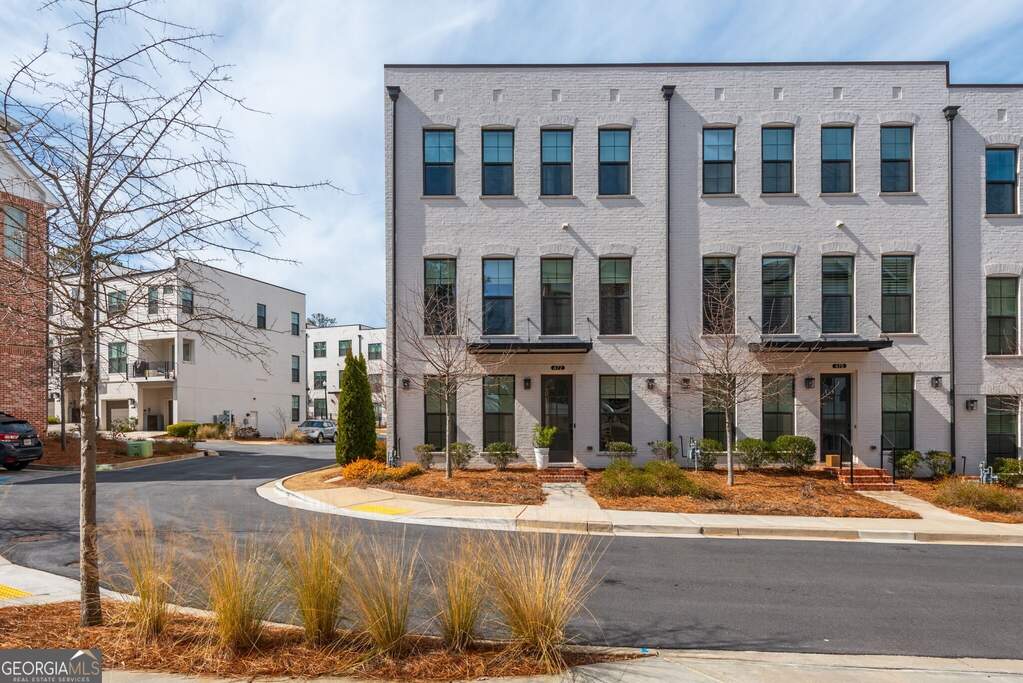472 Burton Drive, Alpharetta, GA 30009 | MLS# 10505304 | Ansley Real Estate
