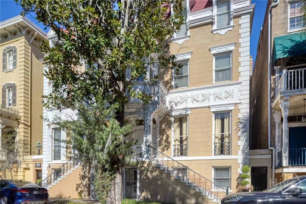 Page 909 - Worldwide Properties | Christie's International Real Estate