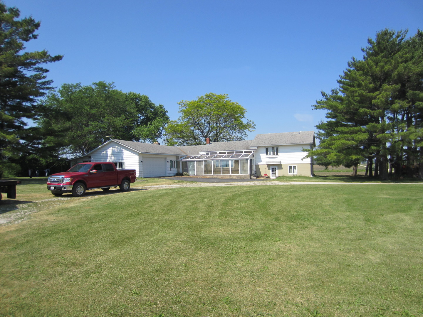 8102 A Leech Road, Union, IL 60180 | MLS# 9677926 | @properties Chicago ...
