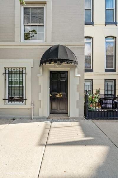 Kelley Farrell Chicago