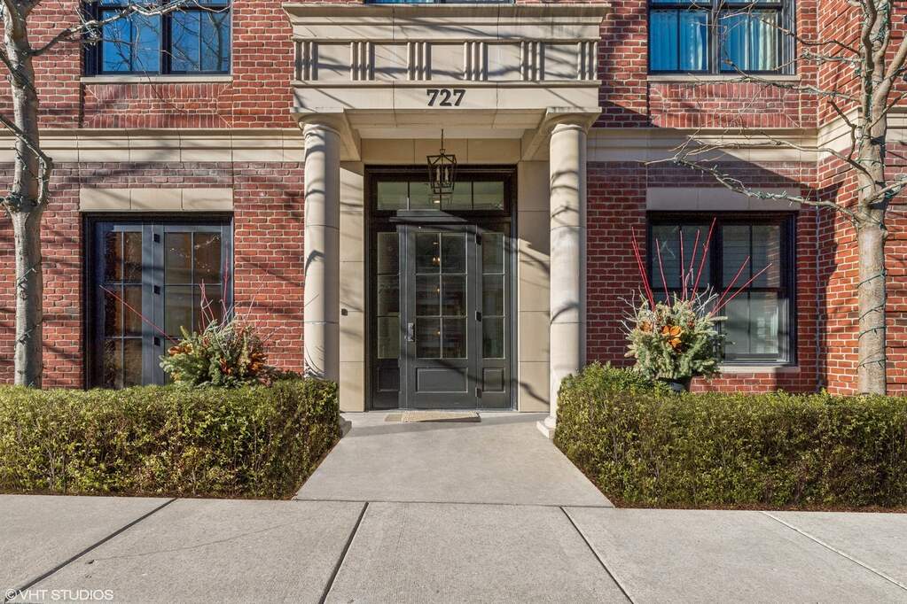 727 N Mckinley Road, Lake Forest, Illinois, United States For Sale | FT ...