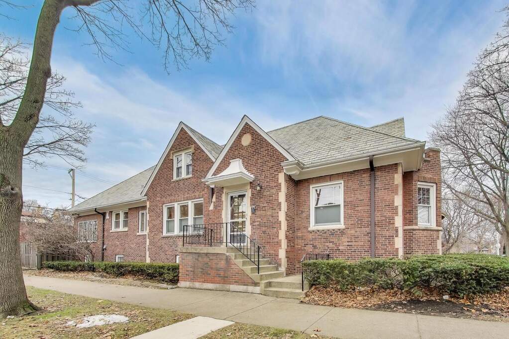 6500 N Talman Avenue, Chicago, IL 60645 with ID MRED12539294 | Christie ...